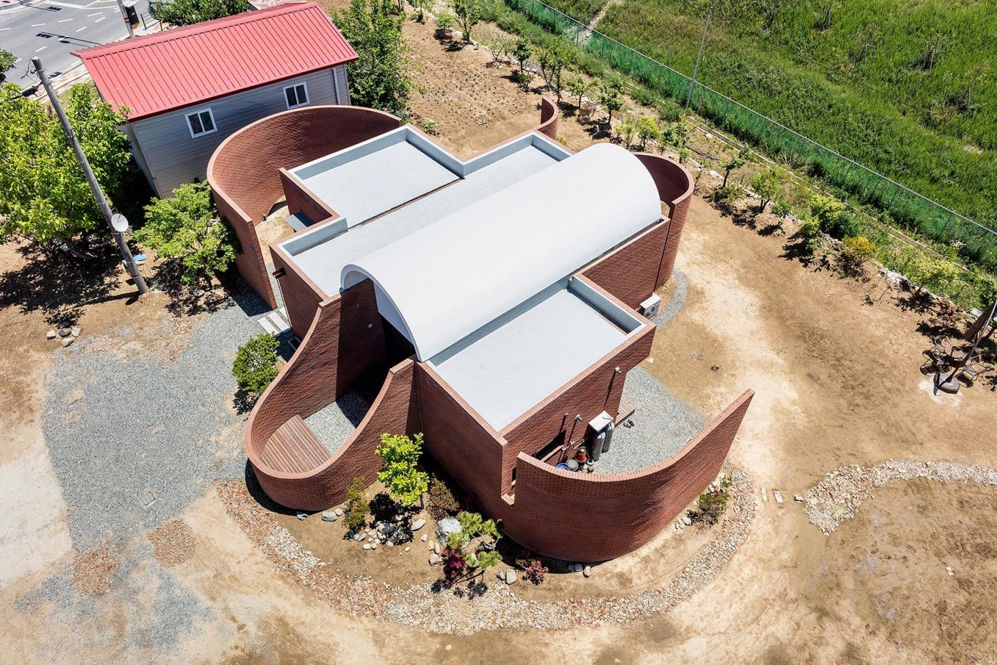 The Circular Motion Of OBBA's Vault House - IGNANT