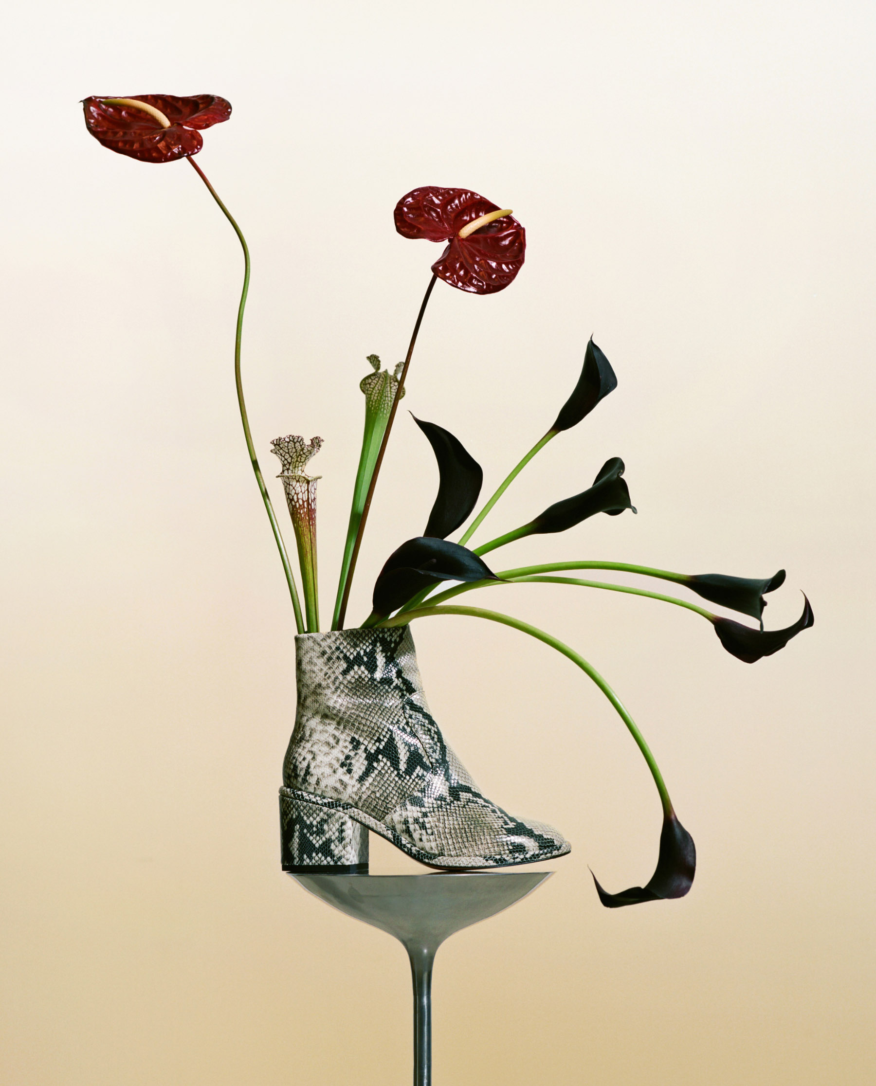 East Meets West In Ian Lanterman’s Imagery - IGNANT