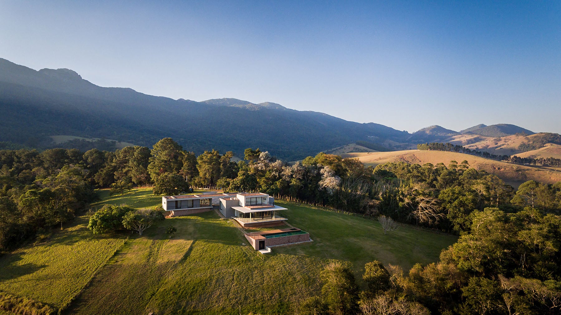 The Moenda House By Felipe Rodrigues - IGNANT