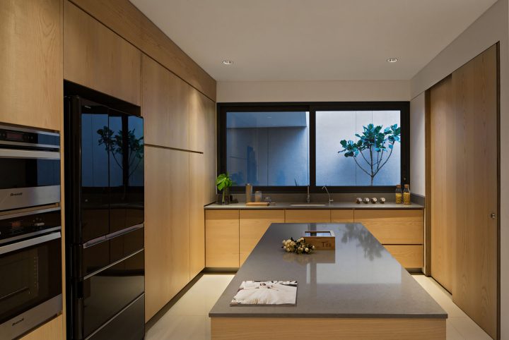 Pranala Associates Reimagines A Tropical Home In West Java - IGNANT