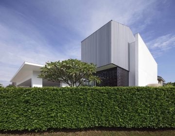 White Box House By Ayutt And Associates Design - IGNANT