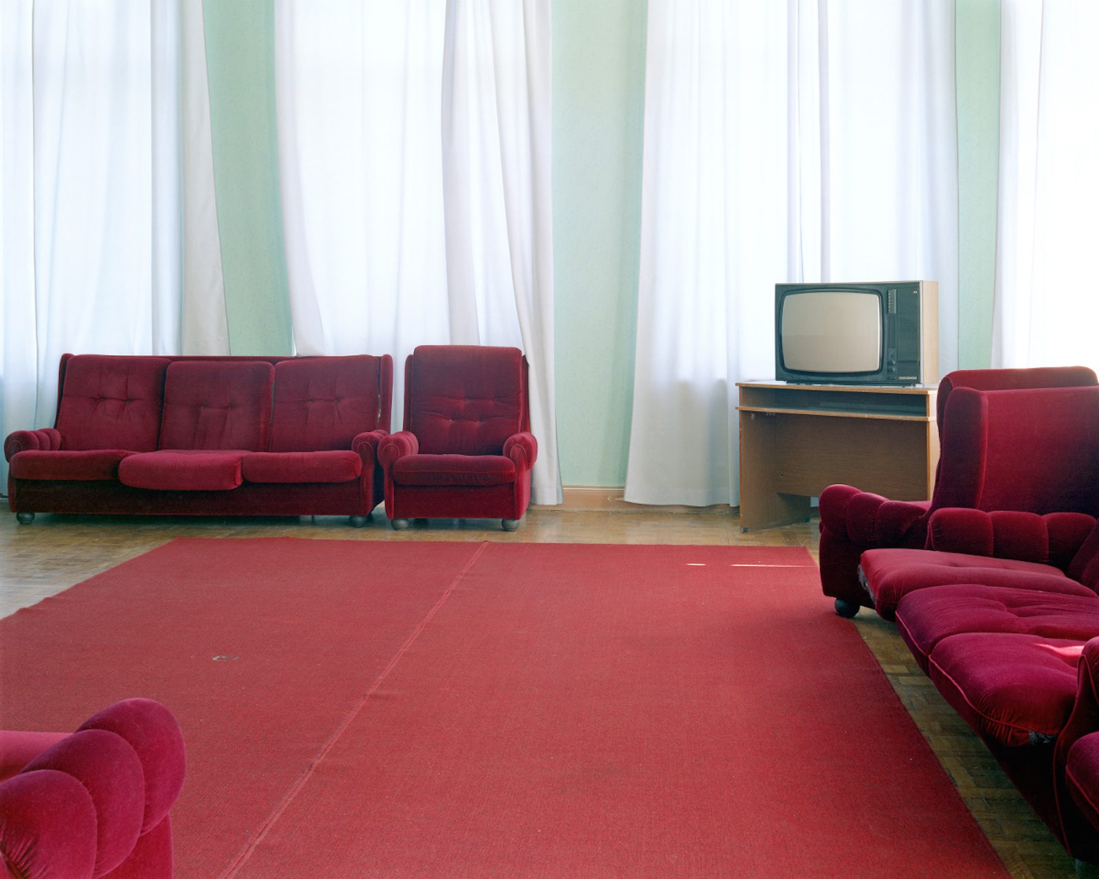 Jason Oddy Photographs The Deafening Silence Of Empty Political Spaces ...