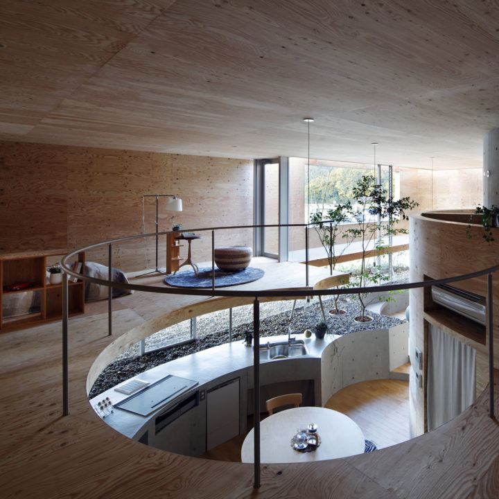 A Circular Shaped Japanese Home By UID Architects - IGNANT