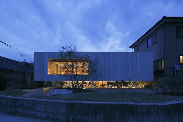 A Circular Shaped Japanese Home By UID Architects - IGNANT