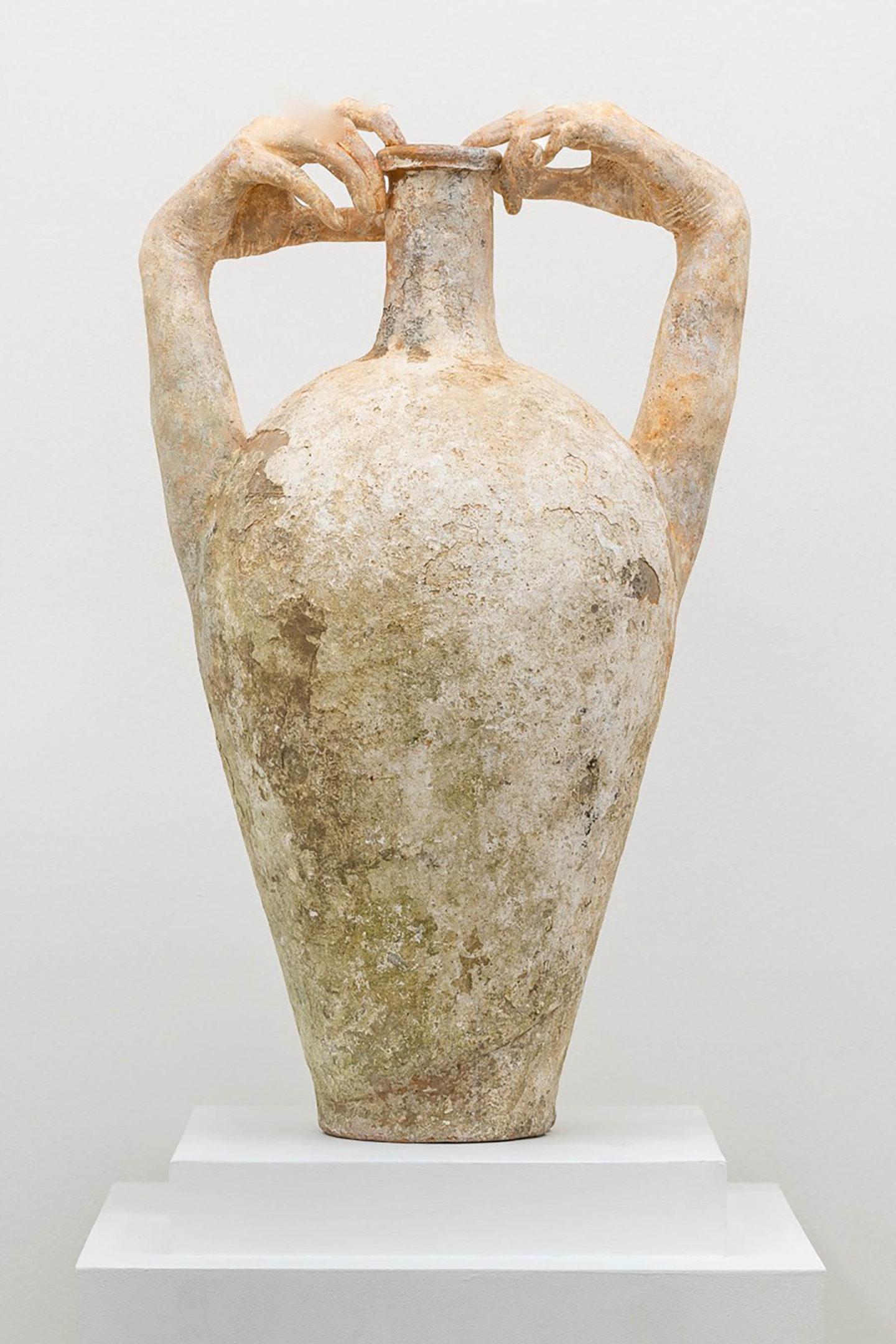 Clementine Keith-Roach Creates Anthropomorphic Vases - IGNANT