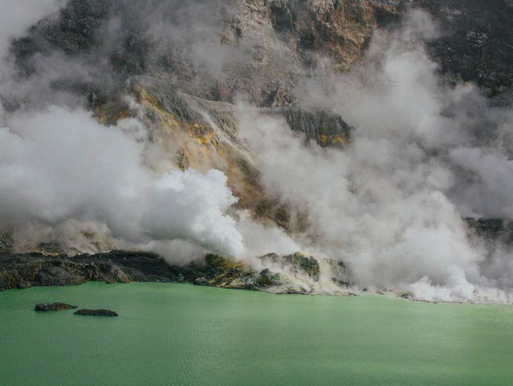 Chiara Zonca Photographs New Zealand’s Other-Wordly Landscapes - IGNANT