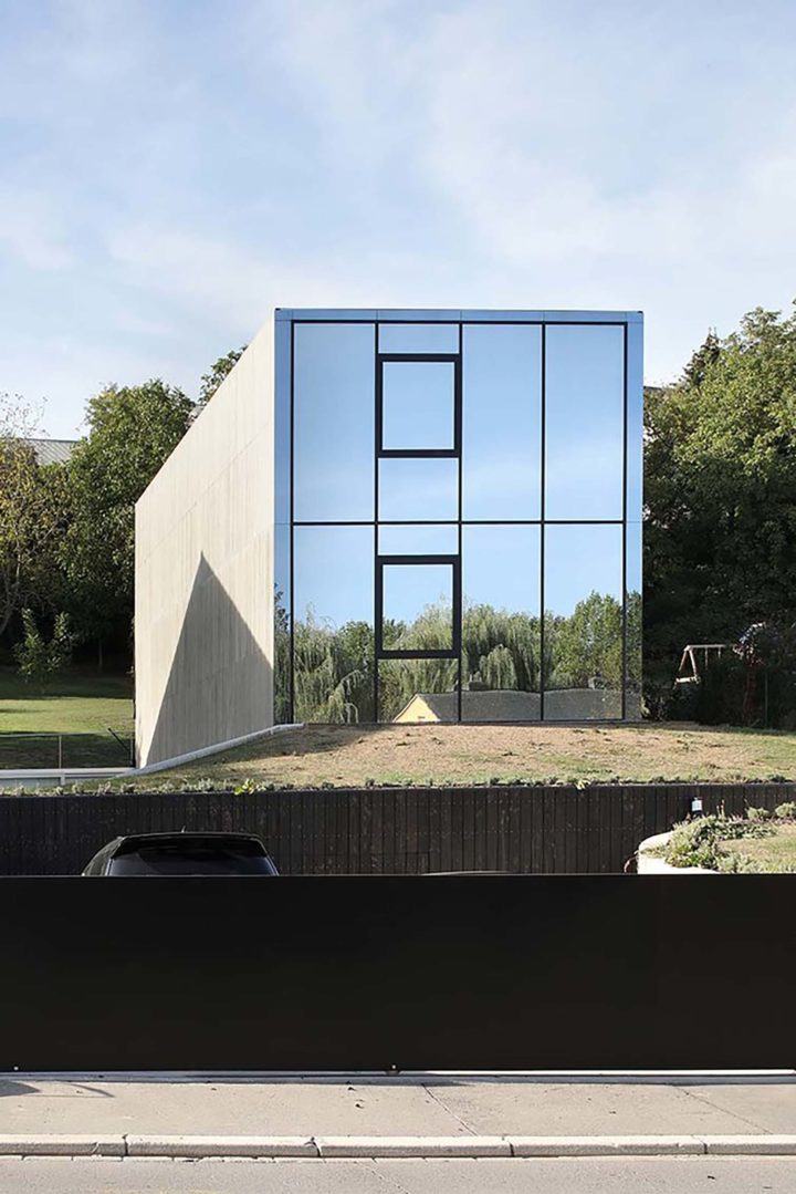 2001 Completes An Essentialist Concrete Home Named After A Luxembourg ...