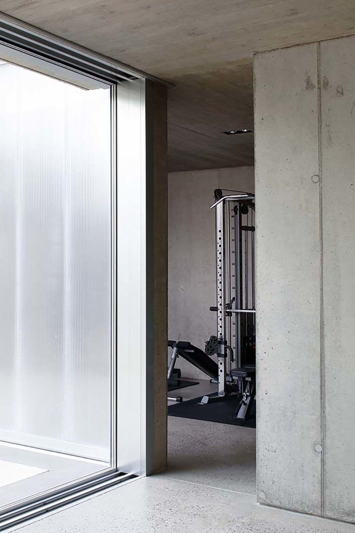 2001 Completes An Essentialist Concrete Home Named After A Luxembourg ...