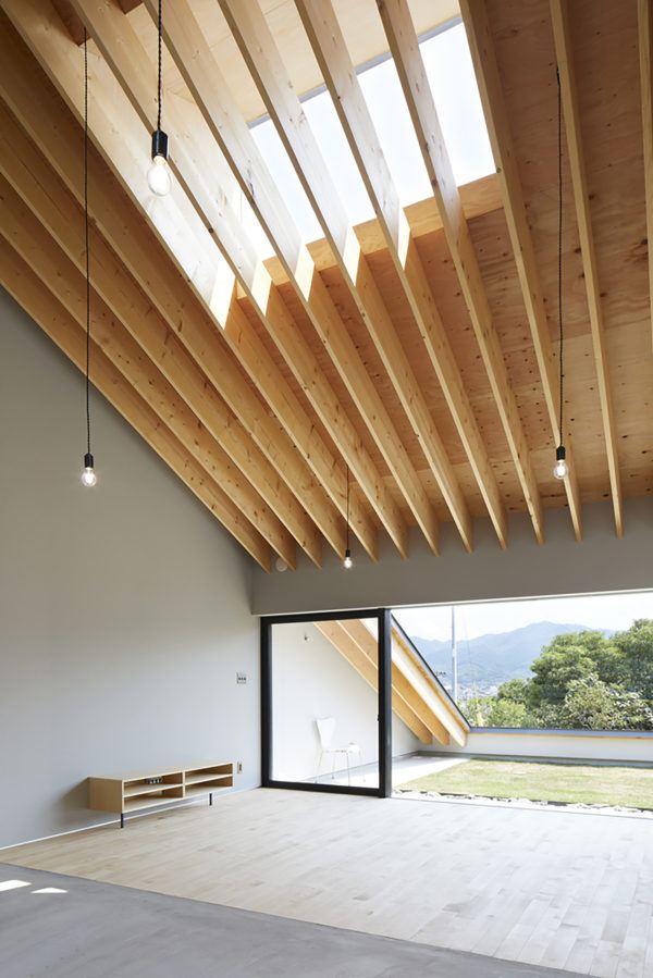 Kenta Eto Architects Designs A Home That Mimics A Mountain - IGNANT