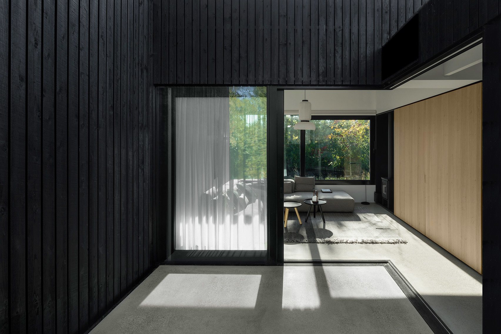 This Tiny Dutch Holiday Home “Leaves A Strong Impression” - IGNANT