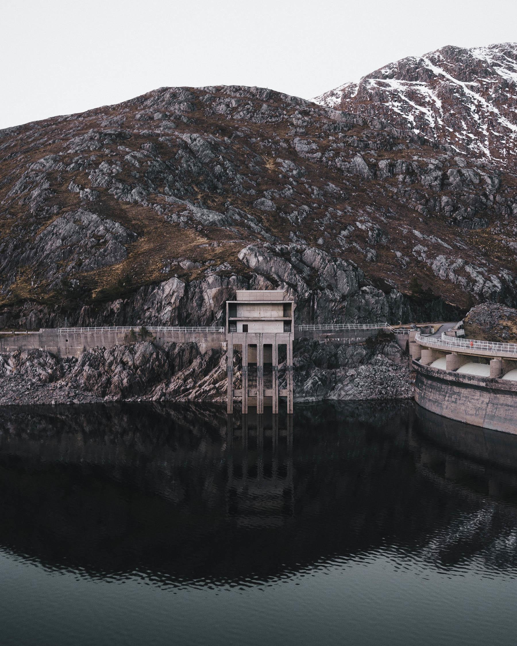 Ruairidh McGlynn Photographs The Scottish Wild In Emerging Land - IGNANT