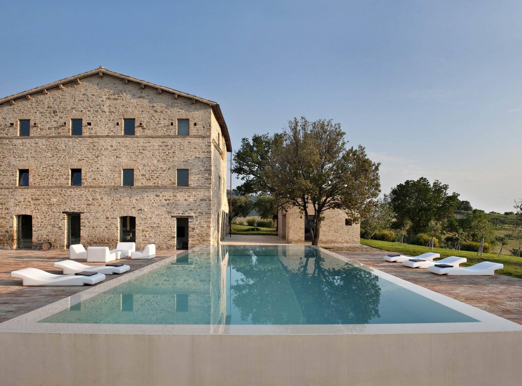 Casa Olivi · Treia, Italy - IGNANT