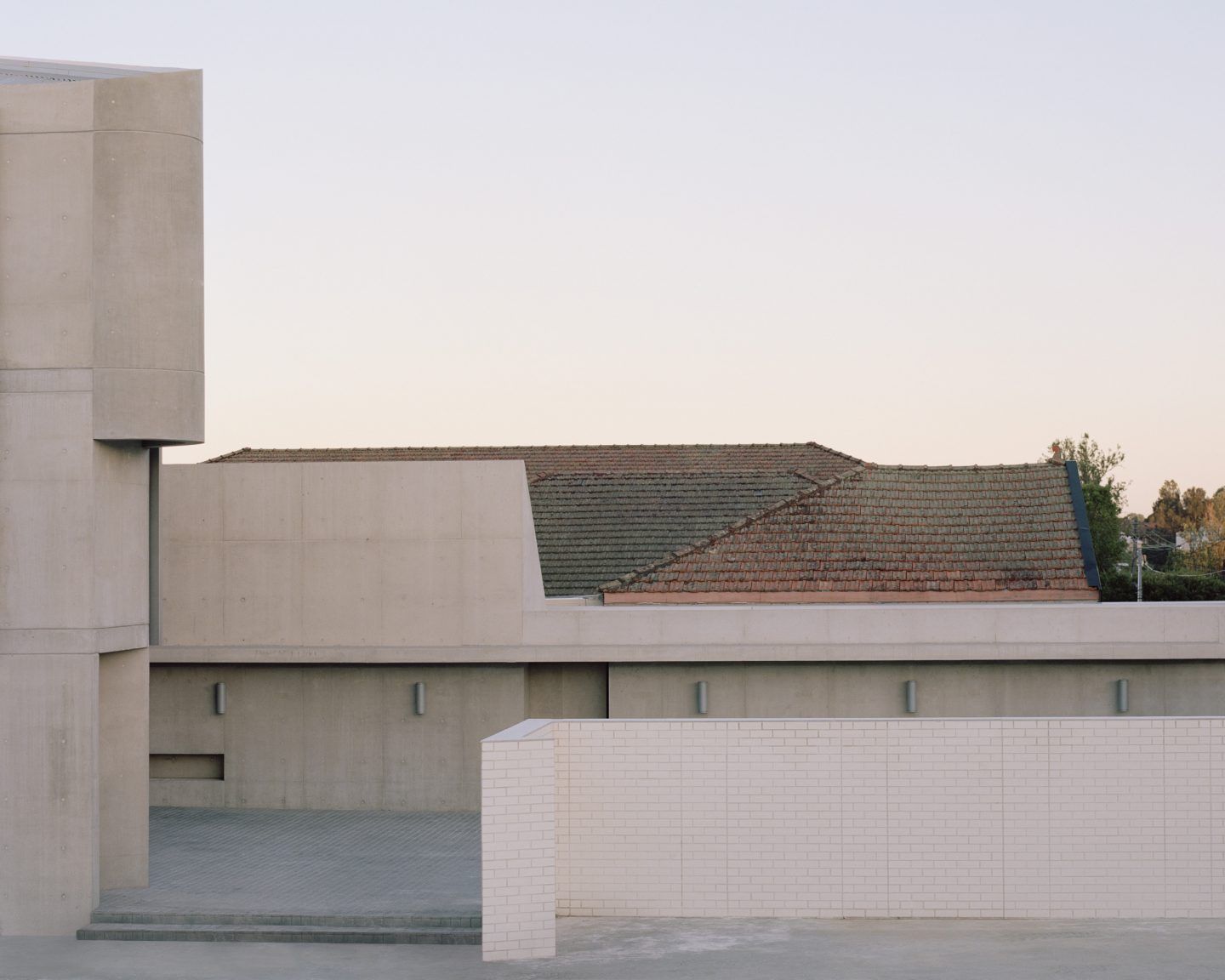 This Modern Concrete Mosque In Australia Is An Architectural Work Of ...