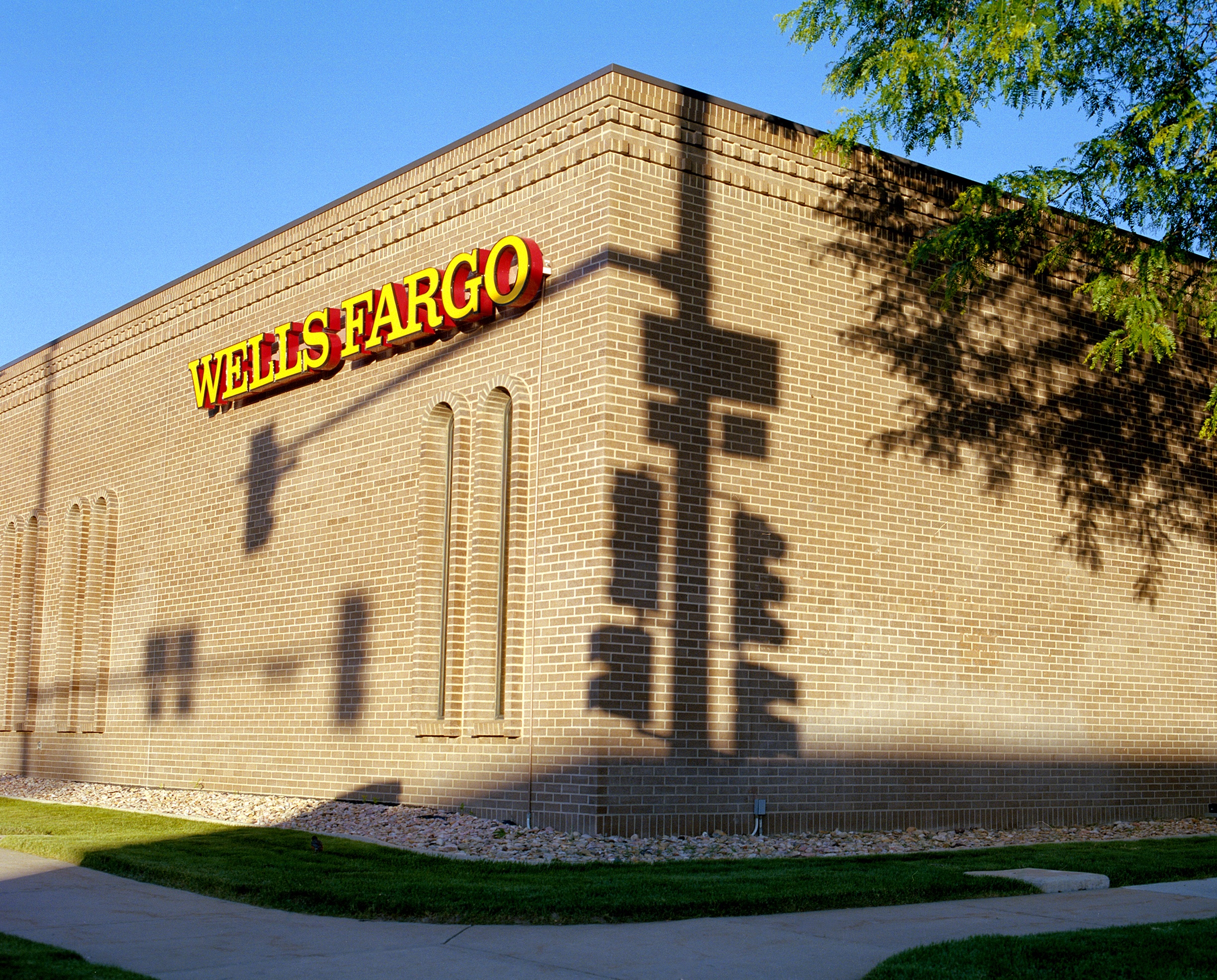 Kent Andreasen’s Cinematic Photography Establishes His Talent With ...