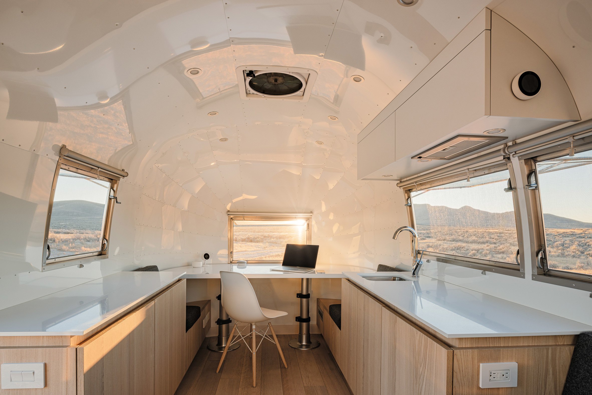 A 1960s Airstream Transformed Into A Self-Contained Retreat In ...