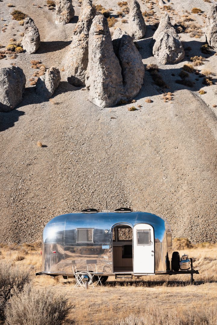 A 1960s Airstream Transformed Into A Self-Contained Retreat In ...