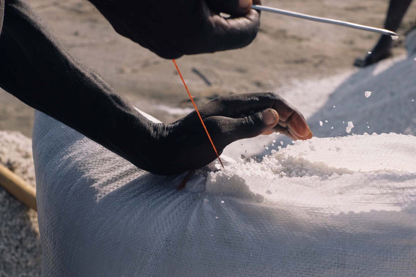 Salt Winning In The Songor Lagoon: Adrian Morris Photographs The ...