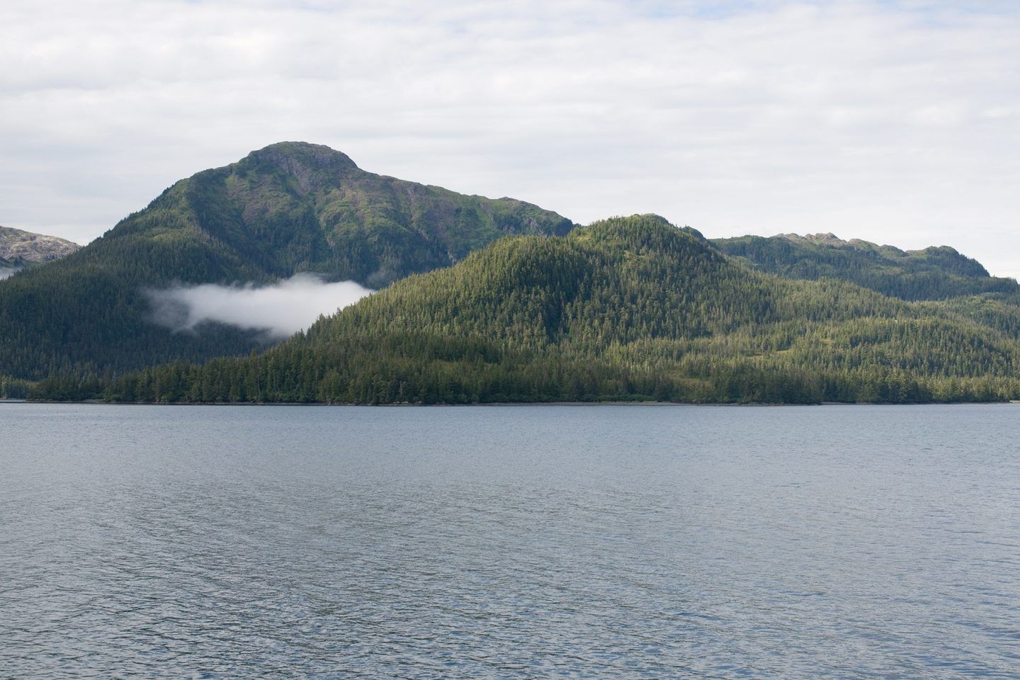 Petra Van Der Ree’s Photographs Take Us Outside Ourselves - IGNANT