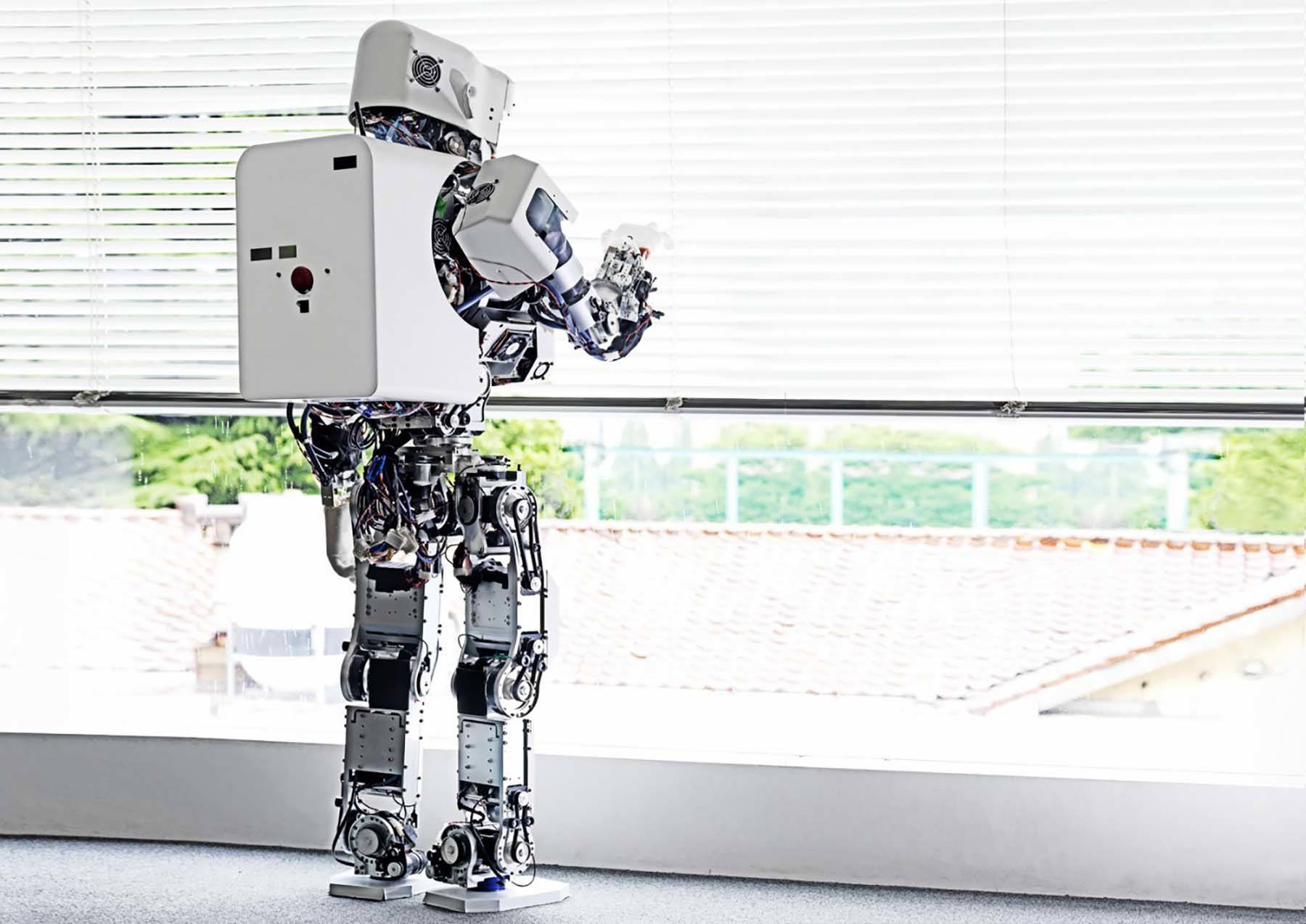 Vincent Fournier Humanizes Technology In A Series That Documents Robots ...