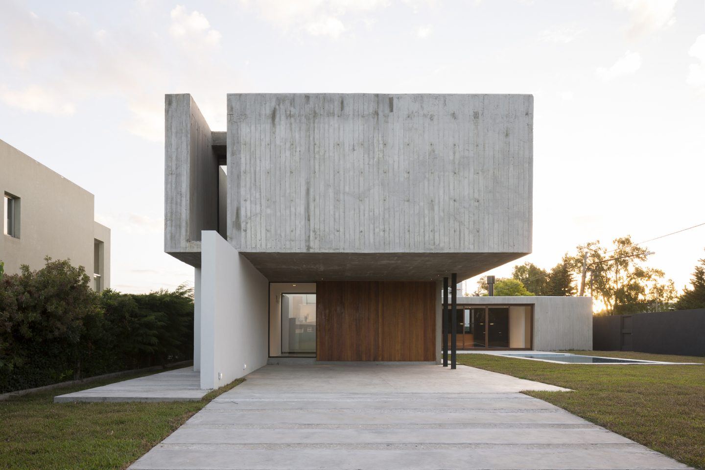 Felipe Gonzalez Arzac’s Casa Rex Is An “Object Of Sculptural Character ...