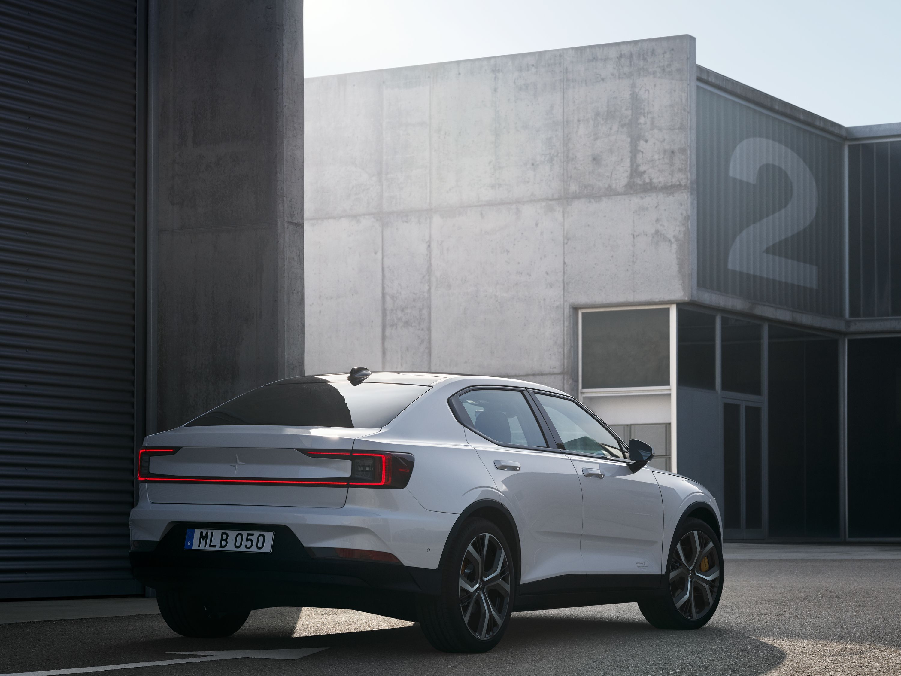 The Transformative Power Of Technology: Reinventing The Electric Car ...