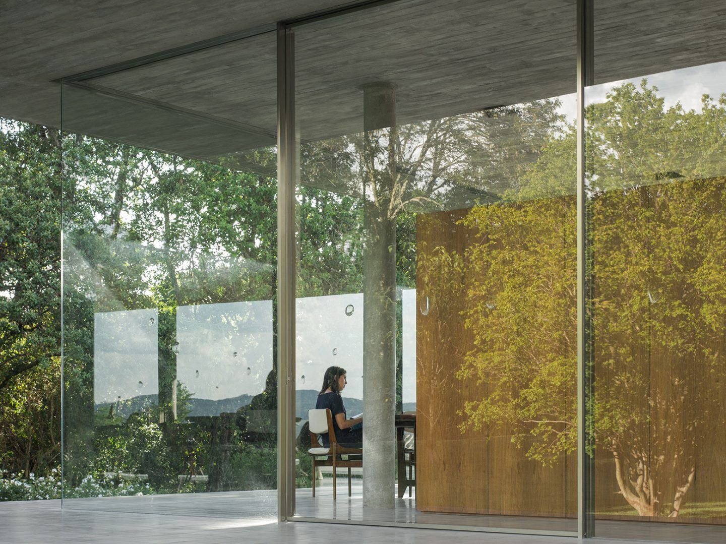 Casa Redux, A Modernist Brazilian Home That Resulted In A Tale Of ...