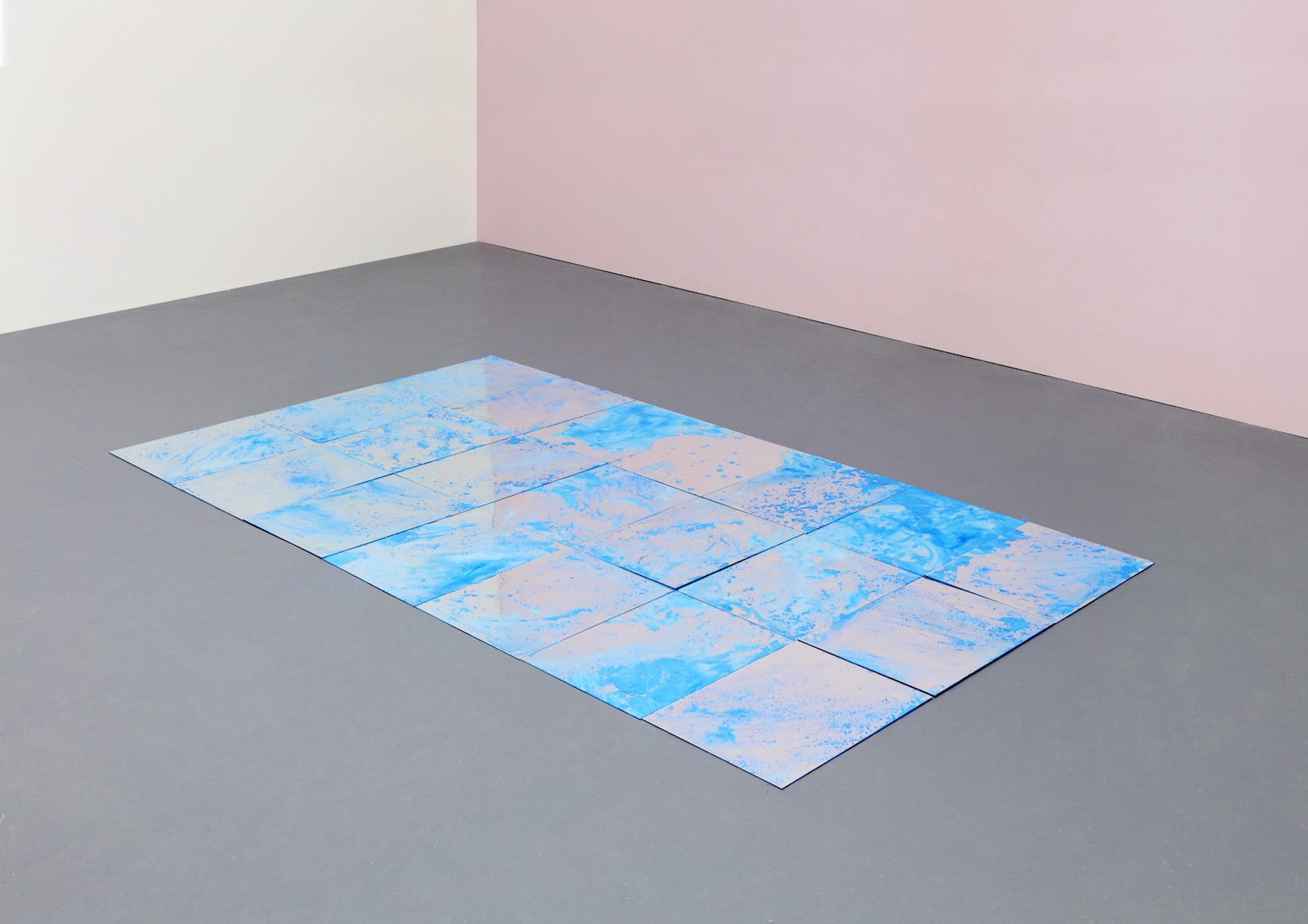 Valentin Abad’s Metaphoric Artworks Transform Human Psychology Into ...