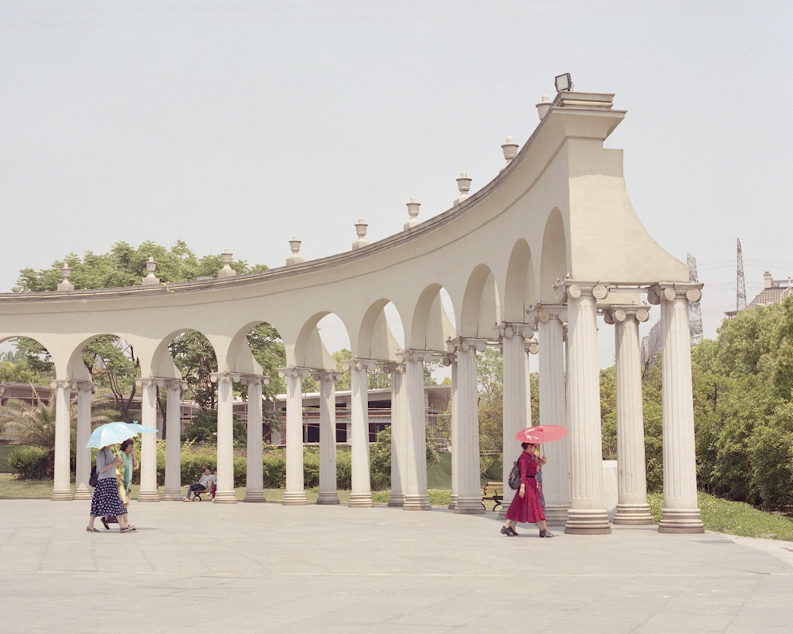 In China, Cian Oba-Smith Photographs The Copycat Towns That Replicate ...