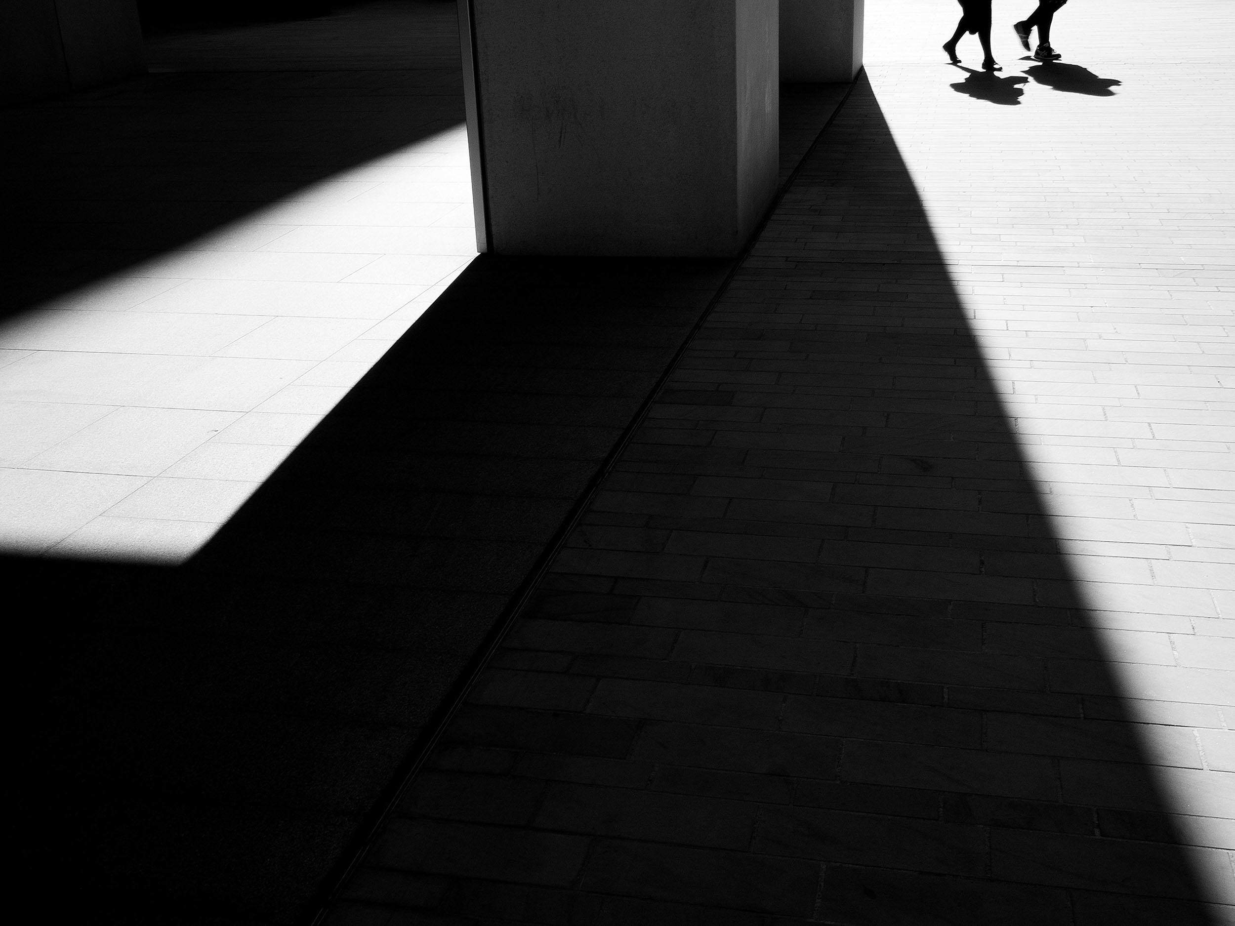 Rupert Vandervell Photographs The Streets Of London With Patience And ...