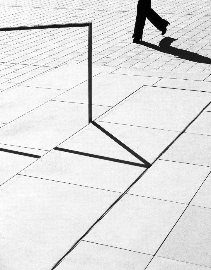Rupert Vandervell Photographs The Streets Of London With Patience And ...