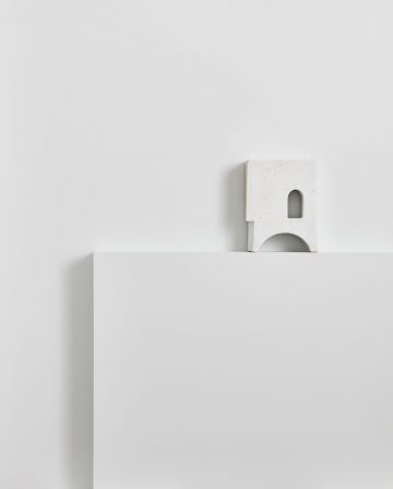 Bruce Rowe’s Structures Explores The Phenomenon Of Light - IGNANT