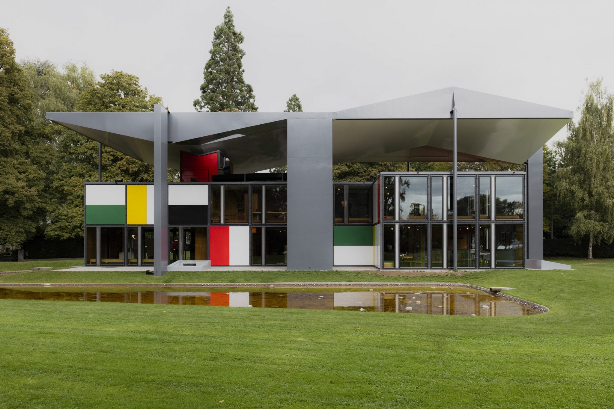 Pavillon Le Corbusier · Zurich, Switzerland - IGNANT