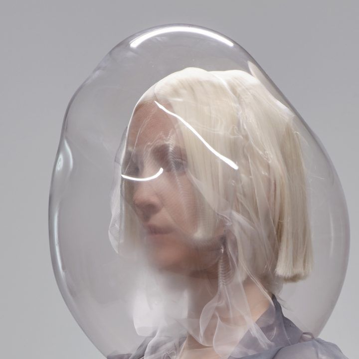 Designer Ying Gao Creates Robotic Clothing That Reacts To The Chromatic ...