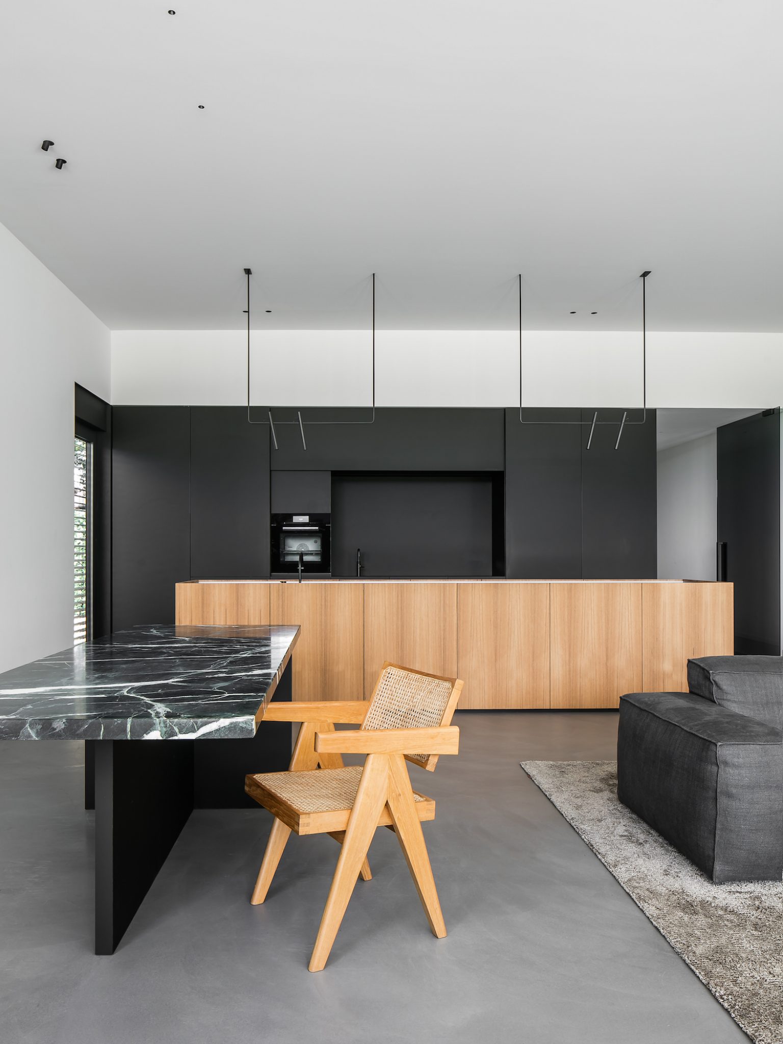 Oblique House Epitomizes Contemporary, Modernist Living In The ...