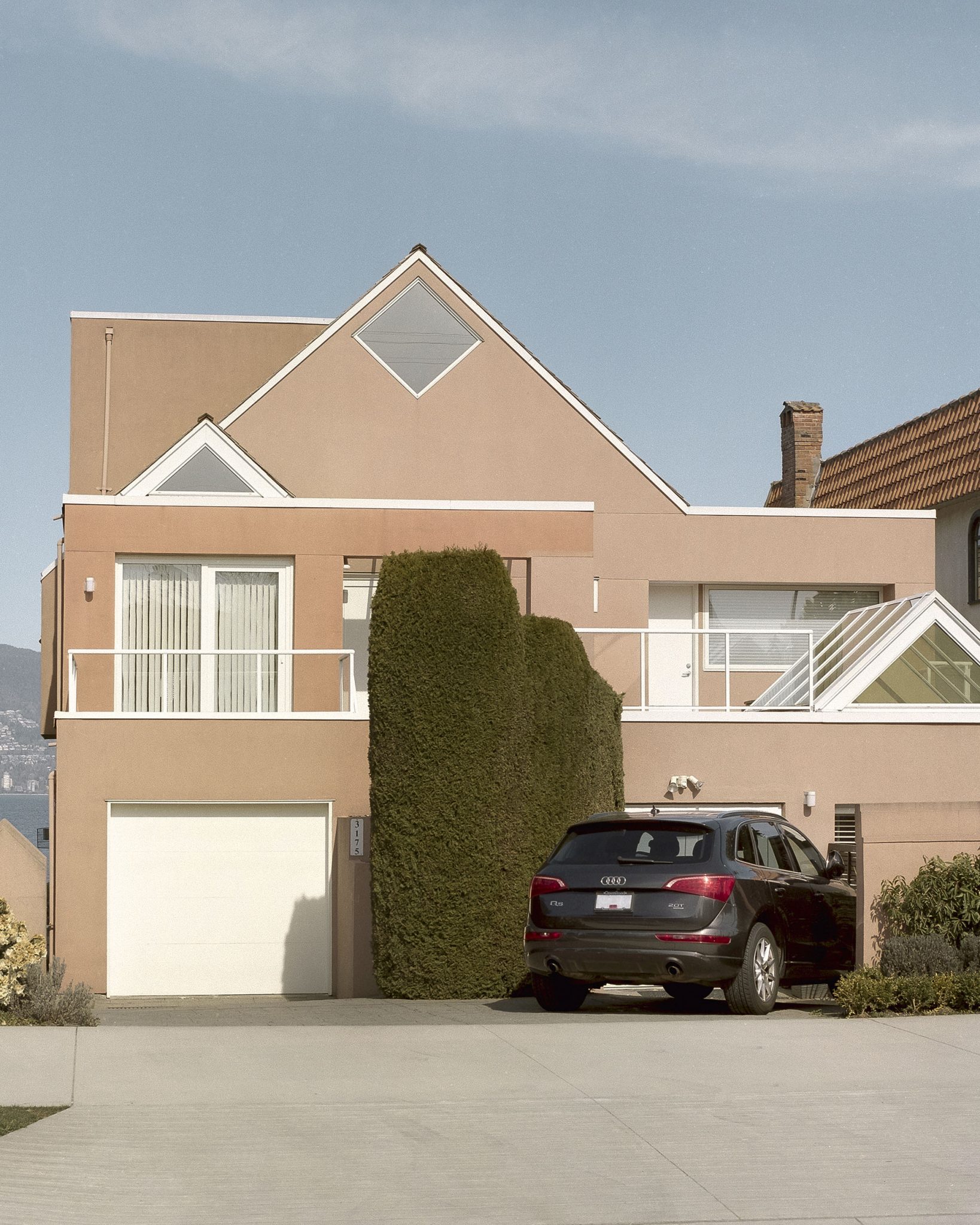 Alexander Fleming Photographs The Stillness Of Isolation In Vancouver ...