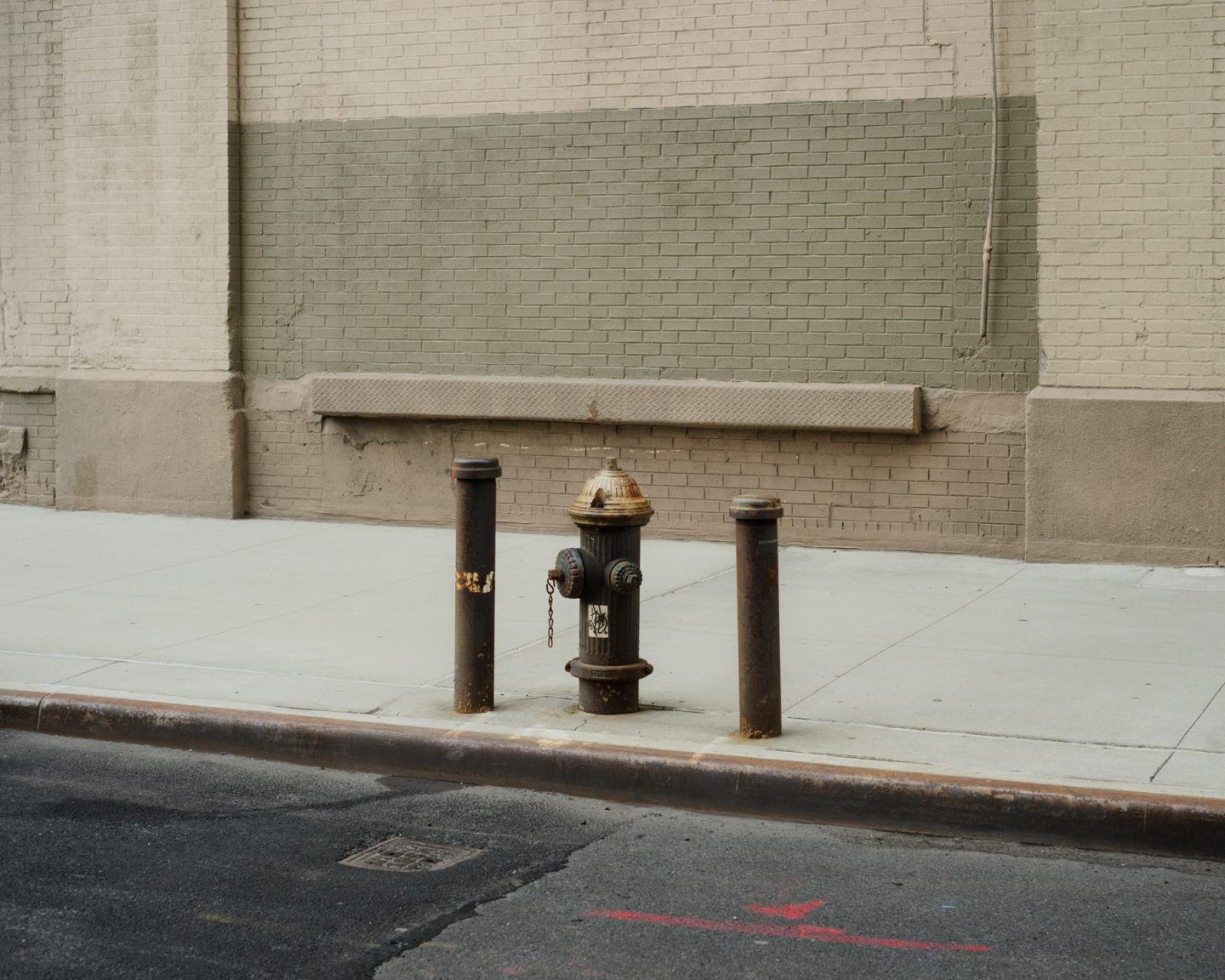 Deafening Silence, Michael Gessner’s Poignant Photographs Of New York ...