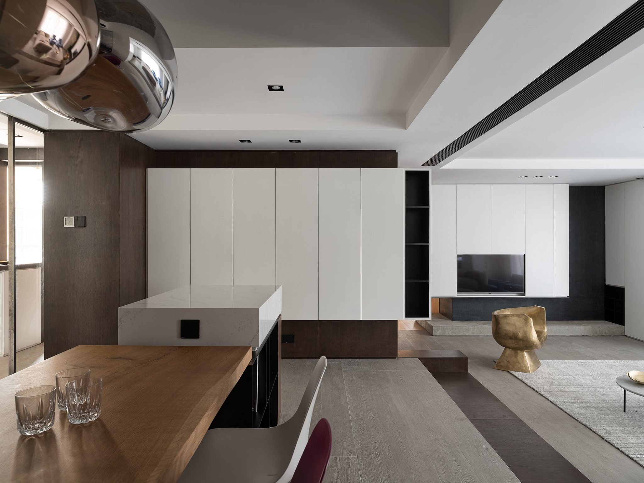 Neat Lines And Blocks Create Multifunctional Spaces In Explorative Home ...