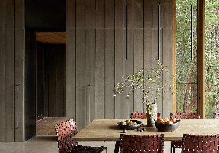 On Washington’s Whidbey Island, MWWorks Designs A Modern Farm Retreat ...