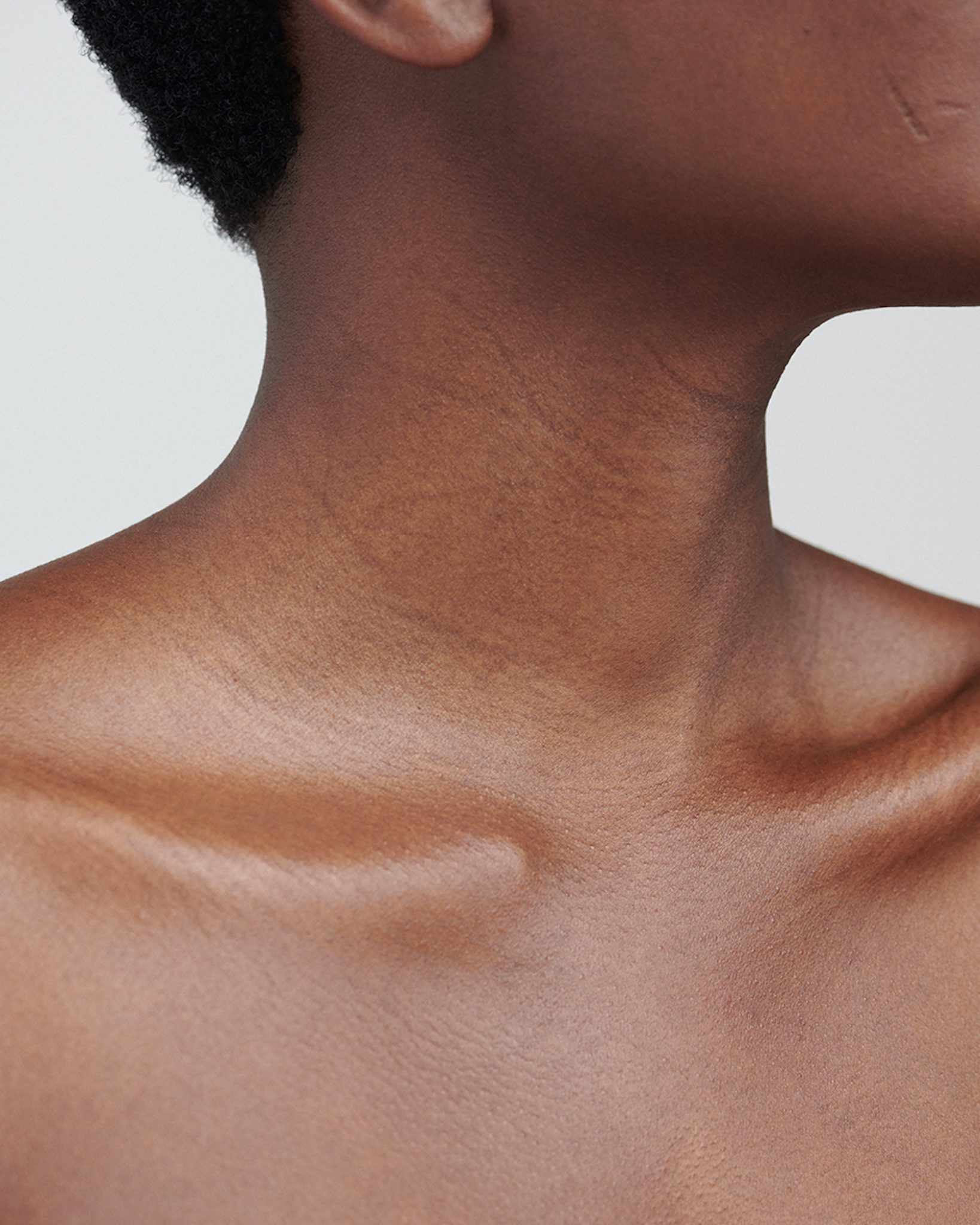 Iringó Demeter’s Sensual Photography Observes The Beauty In The Details ...