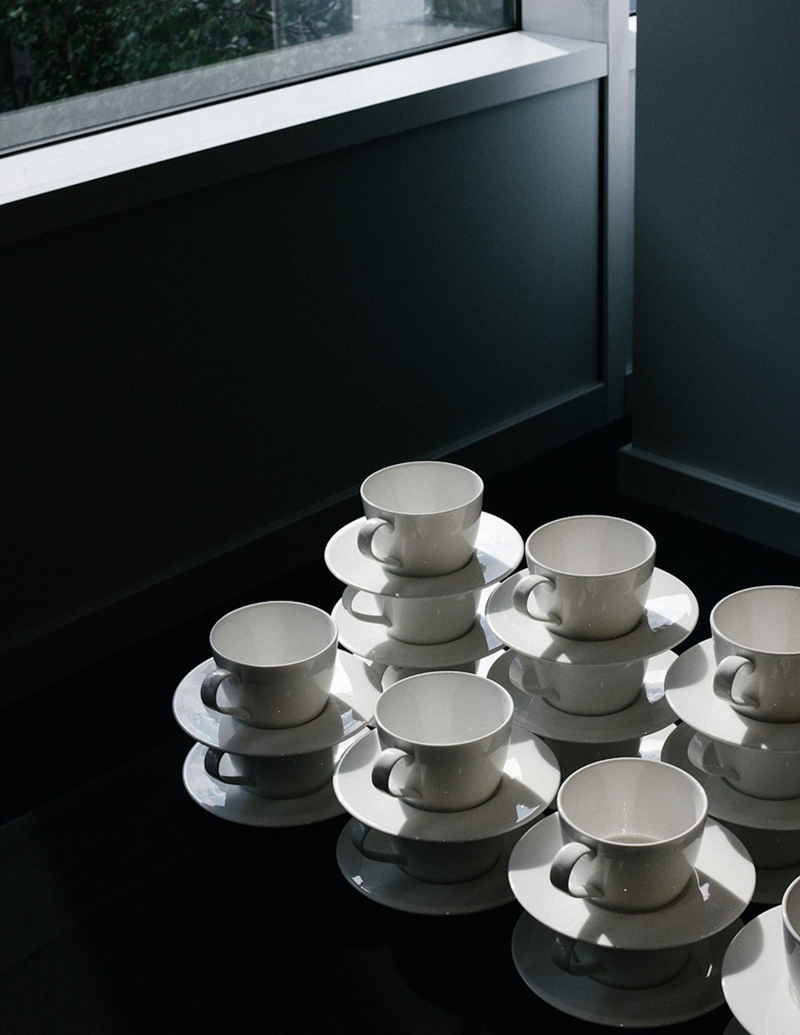 Iringó Demeter’s Sensual Photography Observes The Beauty In The Details ...