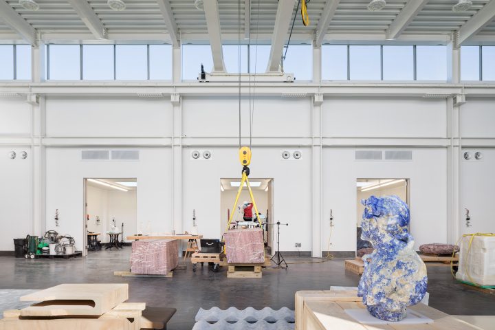 Andrew Berman Architect Designs Impressive Multifunctional Studio For A ...