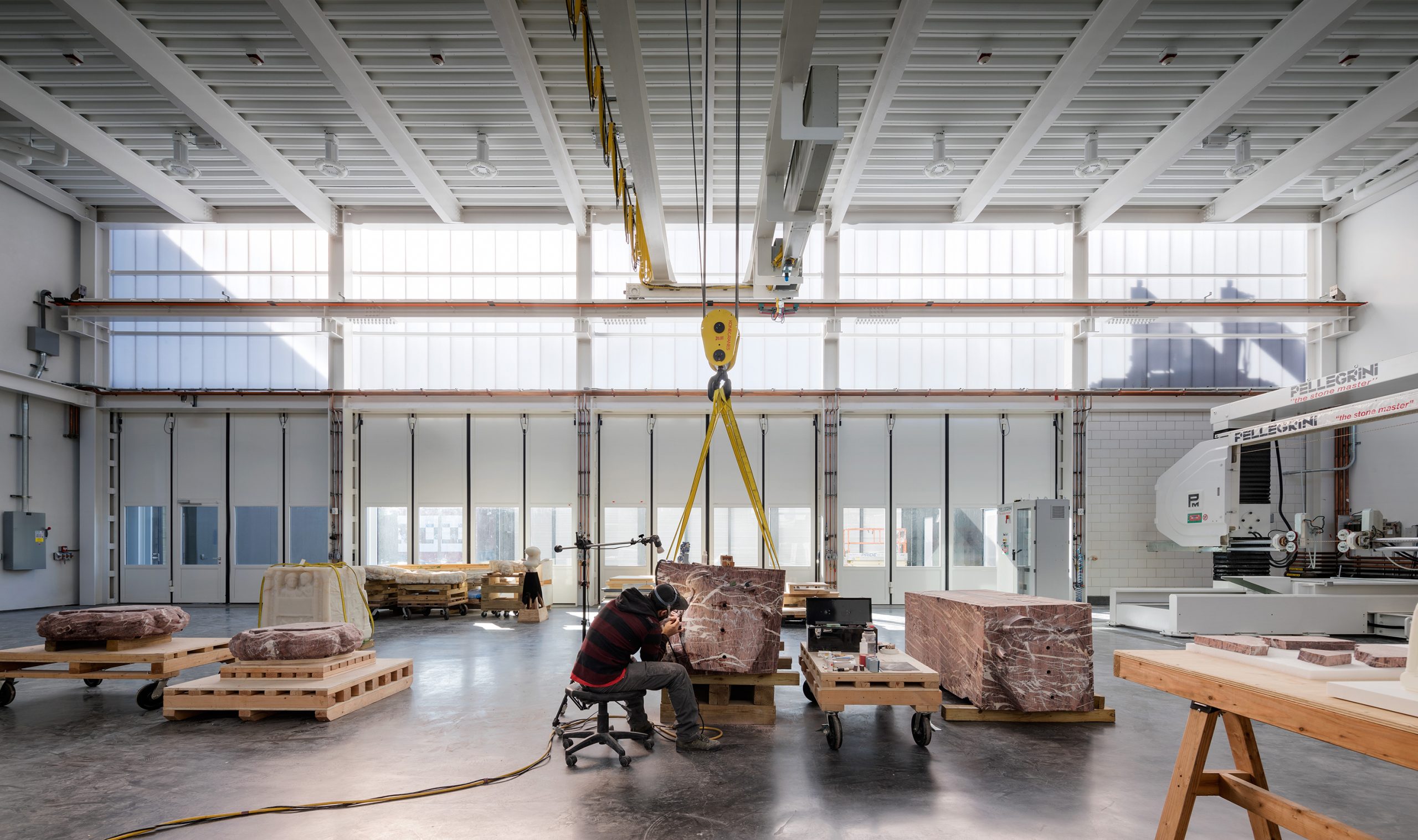 Andrew Berman Architect Designs Impressive Multifunctional Studio For A ...