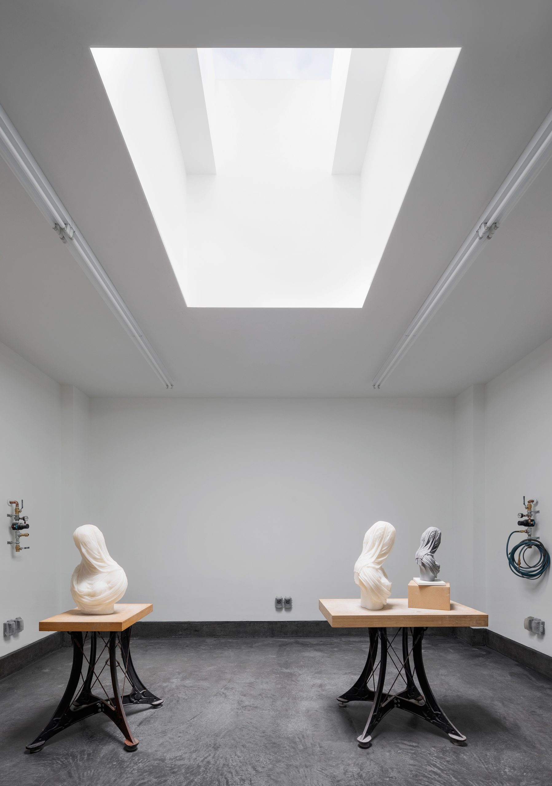 Andrew Berman Architect Designs Impressive Multifunctional Studio For A ...