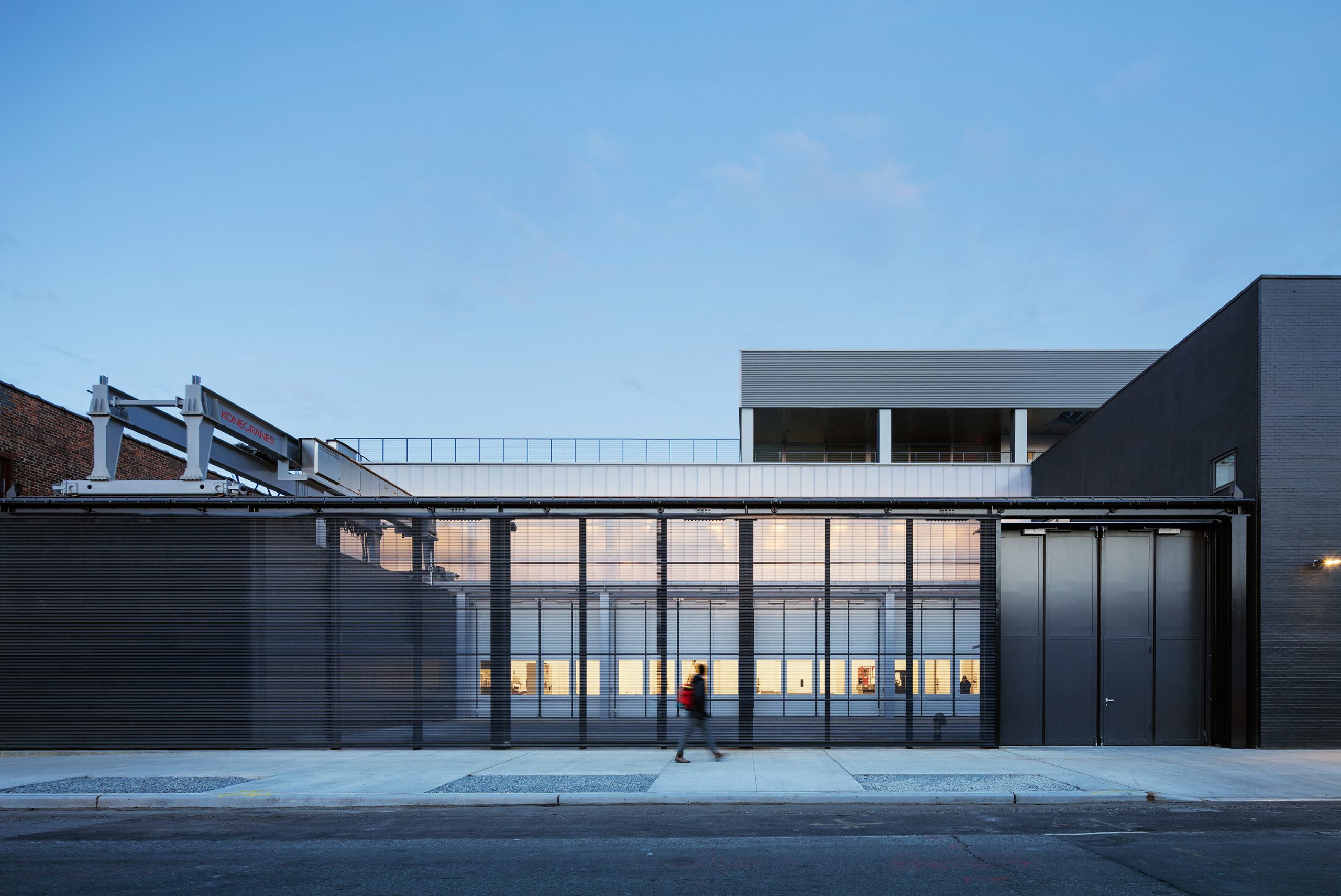 Andrew Berman Architect Designs Impressive Multifunctional Studio For A ...