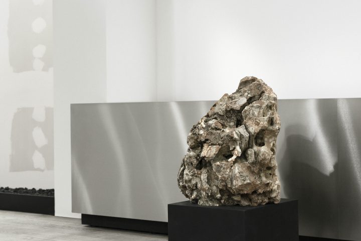 Vaust Studio’s Sleek Concept Store Georgstrasse 14 Has A Futuristic ...