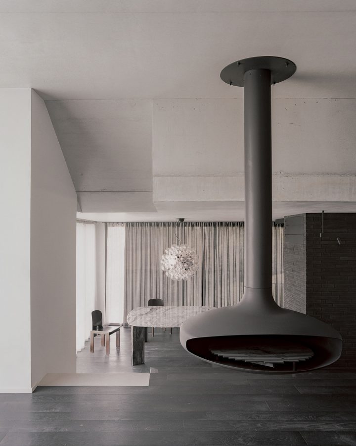 At PR House, Inside And Outside Blend Together In Simple But Dramatic ...