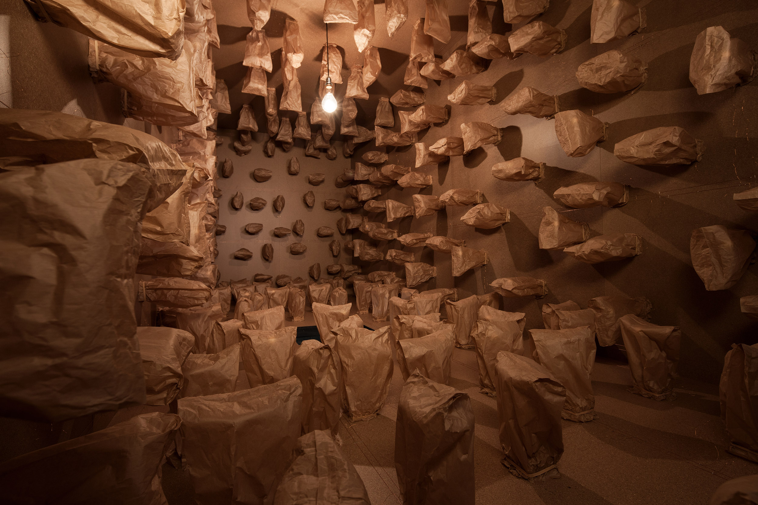 Zimoun’s Extraordinary Mechanical Installations Are An Immersive ...