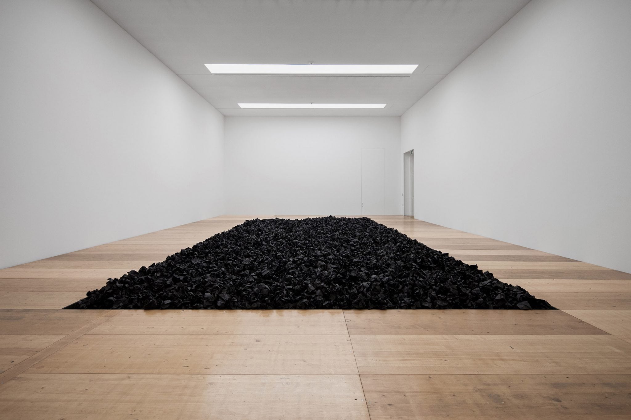 Zimoun’s Extraordinary Mechanical Installations Are An Immersive ...