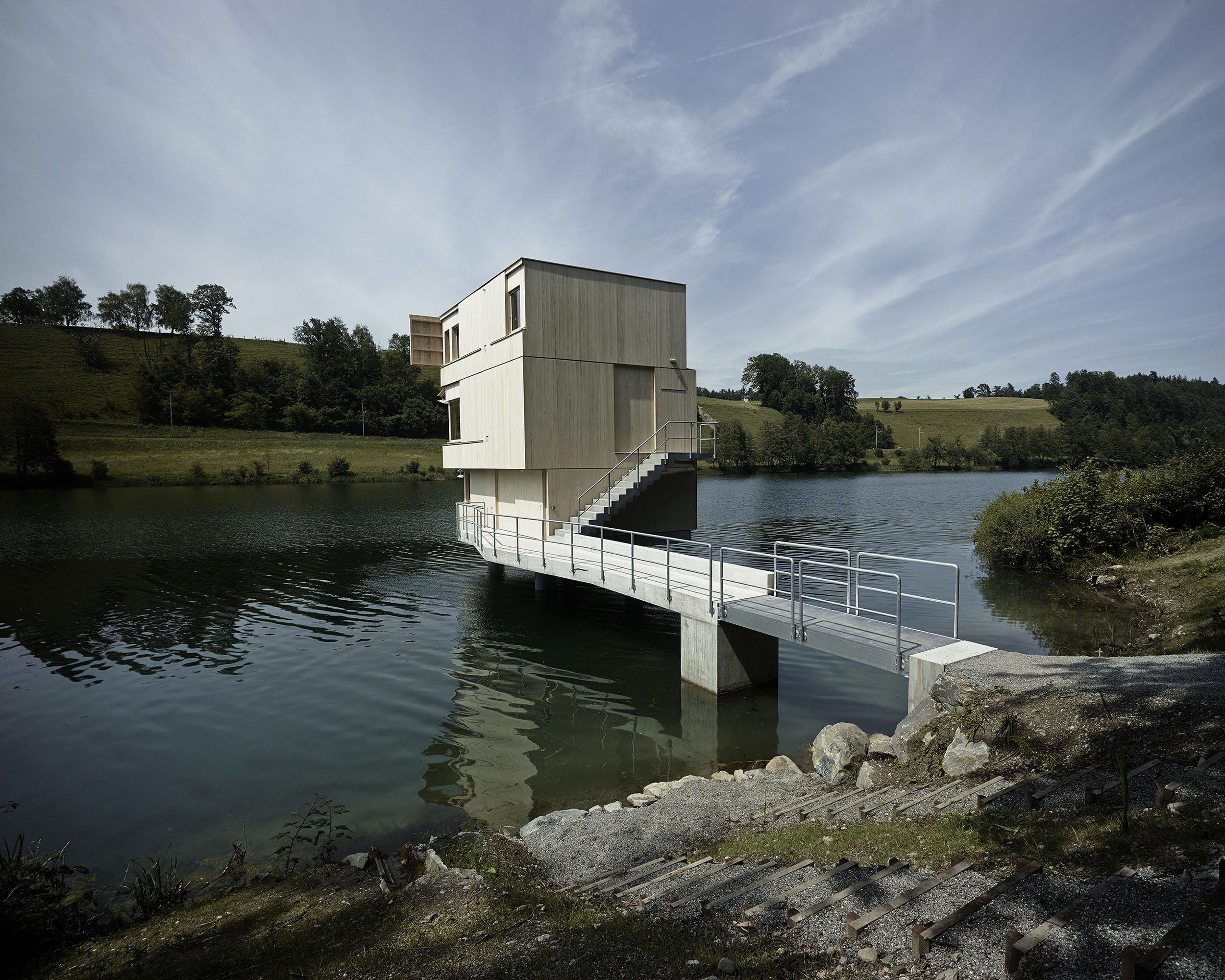 AFGH Architekten Finds Balance Between Practicality And Sculptural ...