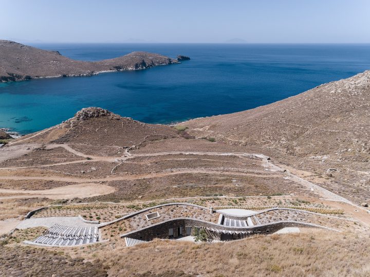 Sinas Architects Reimagine Traditional Cycladic Rural Homes With ...